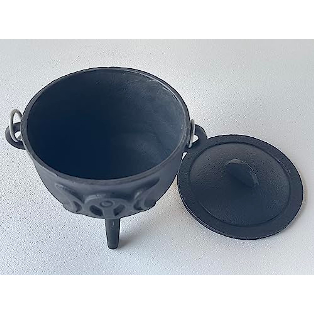 Triple Moon Cast Iron Cauldron with Lid and Handle, Witches Cauldron, Great for Use with Charcoal Incense, Smudge Sage, 4.25"-4.5"