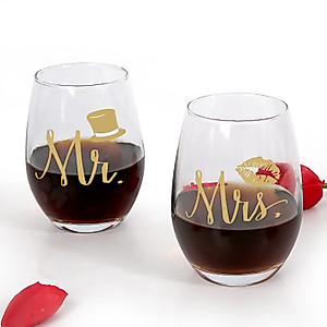 Jogskeor Mr and Mrs Wine Glasses, Stemless Wine Glasses 15oz, Wedding Anniversary Valentine's Day Engagement Birthday Christmas Gift for Bride and Groom, Couples, Mr Mrs