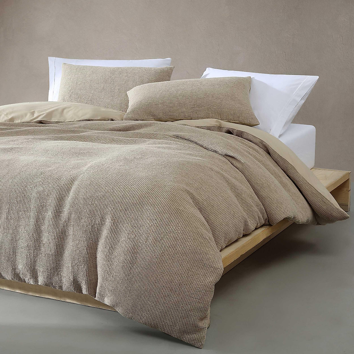 Calvin Klein - Duvet Cover Set, Super Soft Bedding with Modern Microwaffle Design, Casual Bed Essentials, Oeko-Tex Certified (Microwaffle Beige, King)