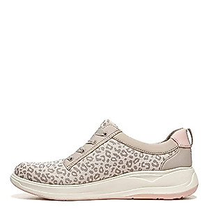 BZees Womens Tag Along Slip-On Sneaker Simply Taupe Leopard 11 M