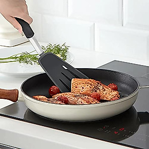 Elyum Silicone Spatula 4 Pack Spatula Set Heat Resistant Kitchen Utensils Set Flexible Silicone Turner Rubber Spatula for Nonstick Cookware for Flipping Eggs, Steak, Fish and More, Black