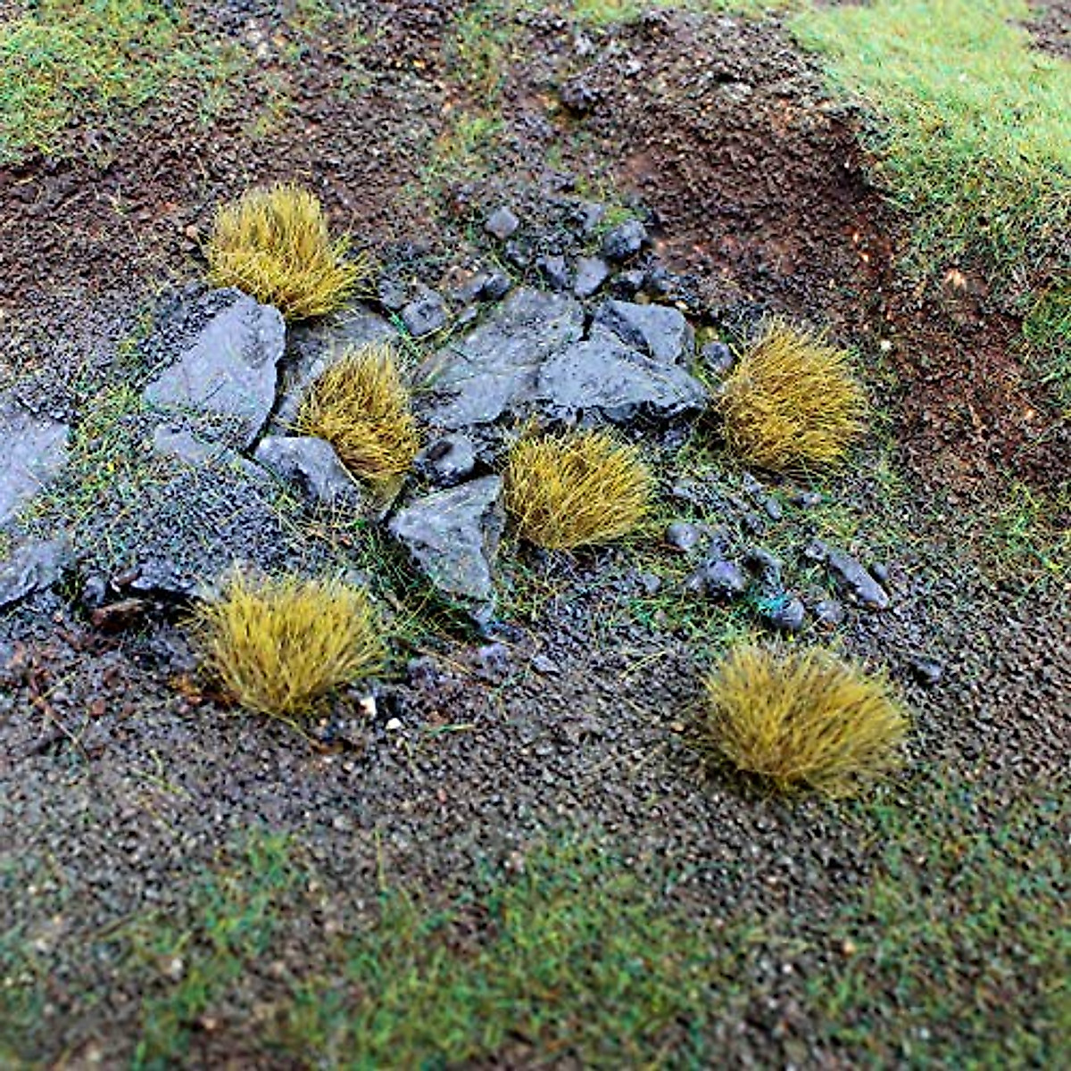 War World Scenics Self Adhesive Static Grass Tufts x 100 – Dead, 6mm – Model Railway Wargame Scenery Railroad Modelling Diorama Miniature Hobby Tabletop