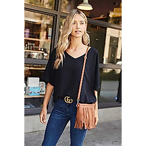 FashionPuzzle Small Fringe Crossbody Bag with Wrist Strap (Black)