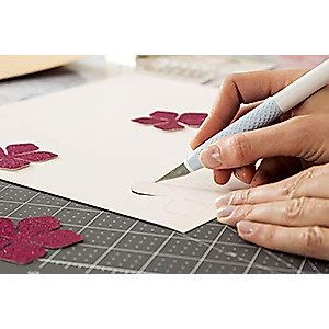 Cricut TrueControl Knife Kit - For Use As a Precision Knife, Craft knife, Carving Knife and Hobby Knife - For Art, Scrapbooking, Stencils, and DIY Projects - Comes With 5 Spare Blades - [Blue]