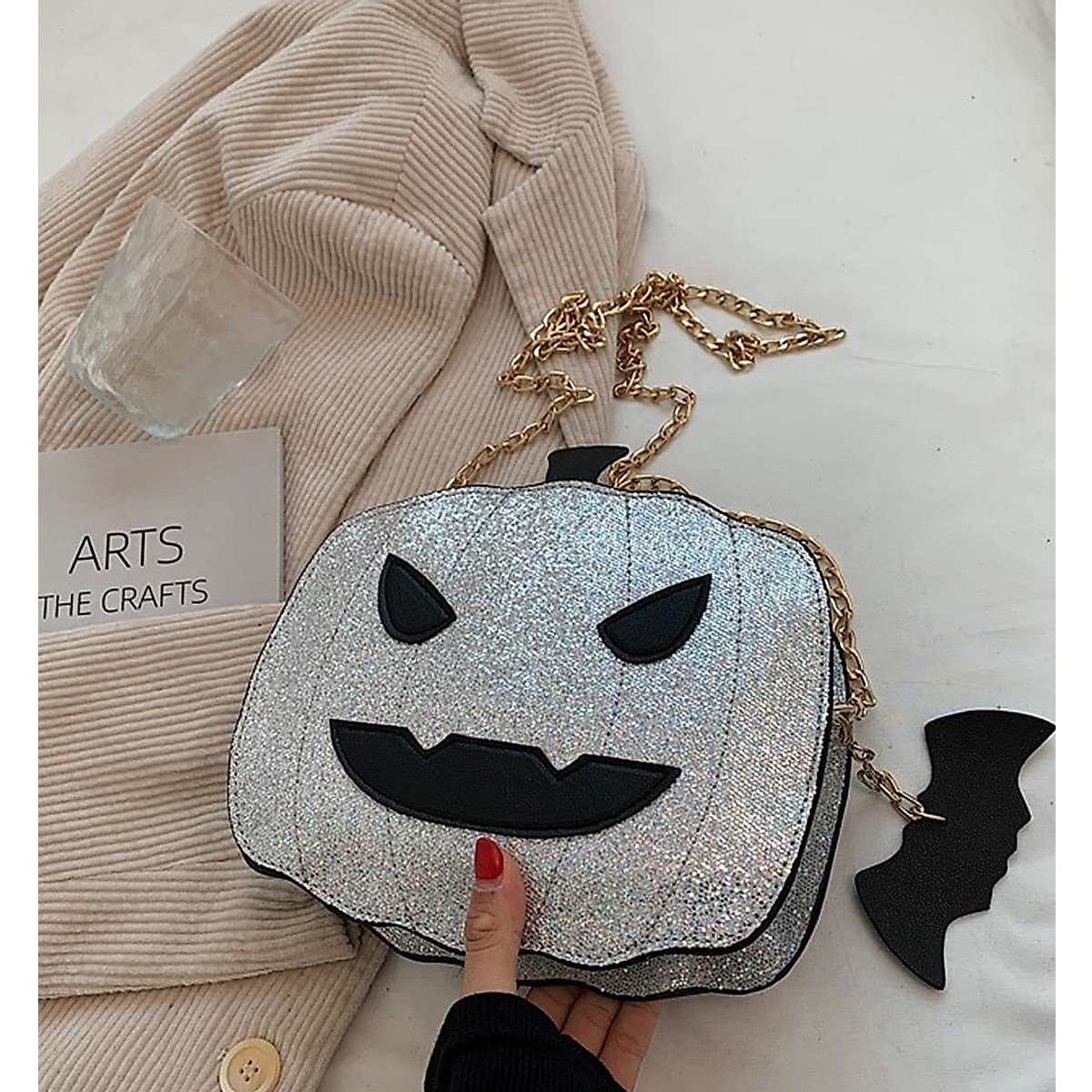QZUnique Pumpkin Shoulder Bag, Halloween Crossbody Bags with Silver Sequin, Fashion Casual Bags with Bat Pendant for Women, Stylish Lightweight Purse