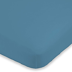 NoJo Batman - Blue Yellow & Grey 4Piece Toddler Bed Set - Comforter, Flat Top Sheet, Fitted Bottom Sheet, Reversible Pillowcase, Blue, Yellow, Black