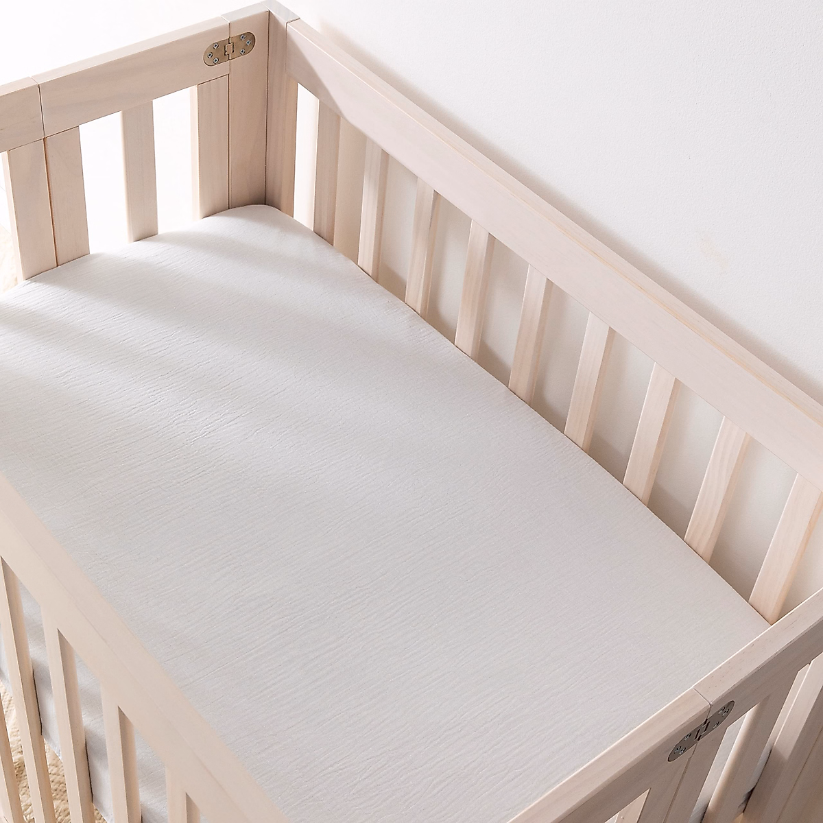 Babyletto 100% Organic Cotton Mini Crib Sheet, GOTS-Certified, Fitted 360°, Ultra-Soft and Breathable Muslin - Plain White