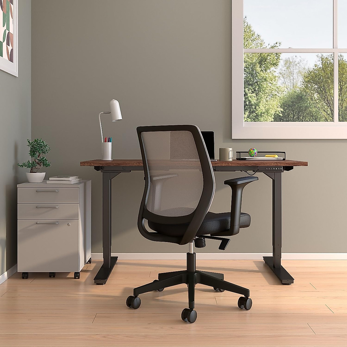 Union & Scale UN56947 Mesh Back Fabric Task Chair, Black