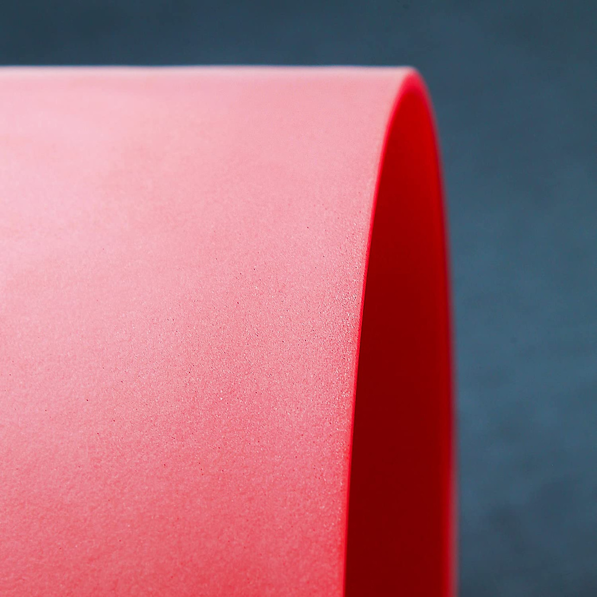 KVKA 8 Inch C Note Root Chakra Red Colored Crystal Singing Bowl With Carrying Case for Yoga Sound Bath Meditation Healing