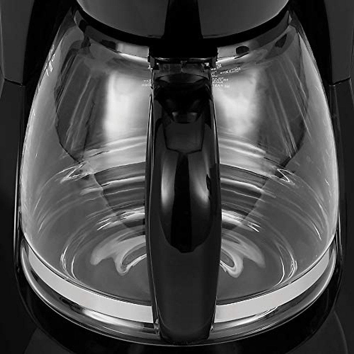 Black & Decker DCM100B 12-Cup Programmable Coffeemaker with Glass Carafe, Black