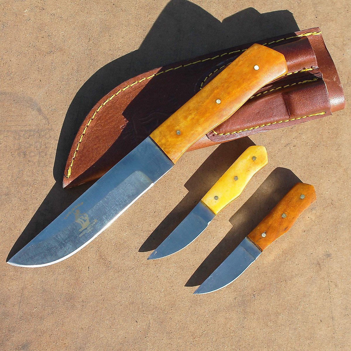 8" Bone Collector Bovine Yellow Bone 3 PCS Hunting Knife with Leather Sheath (Yellow Bone)