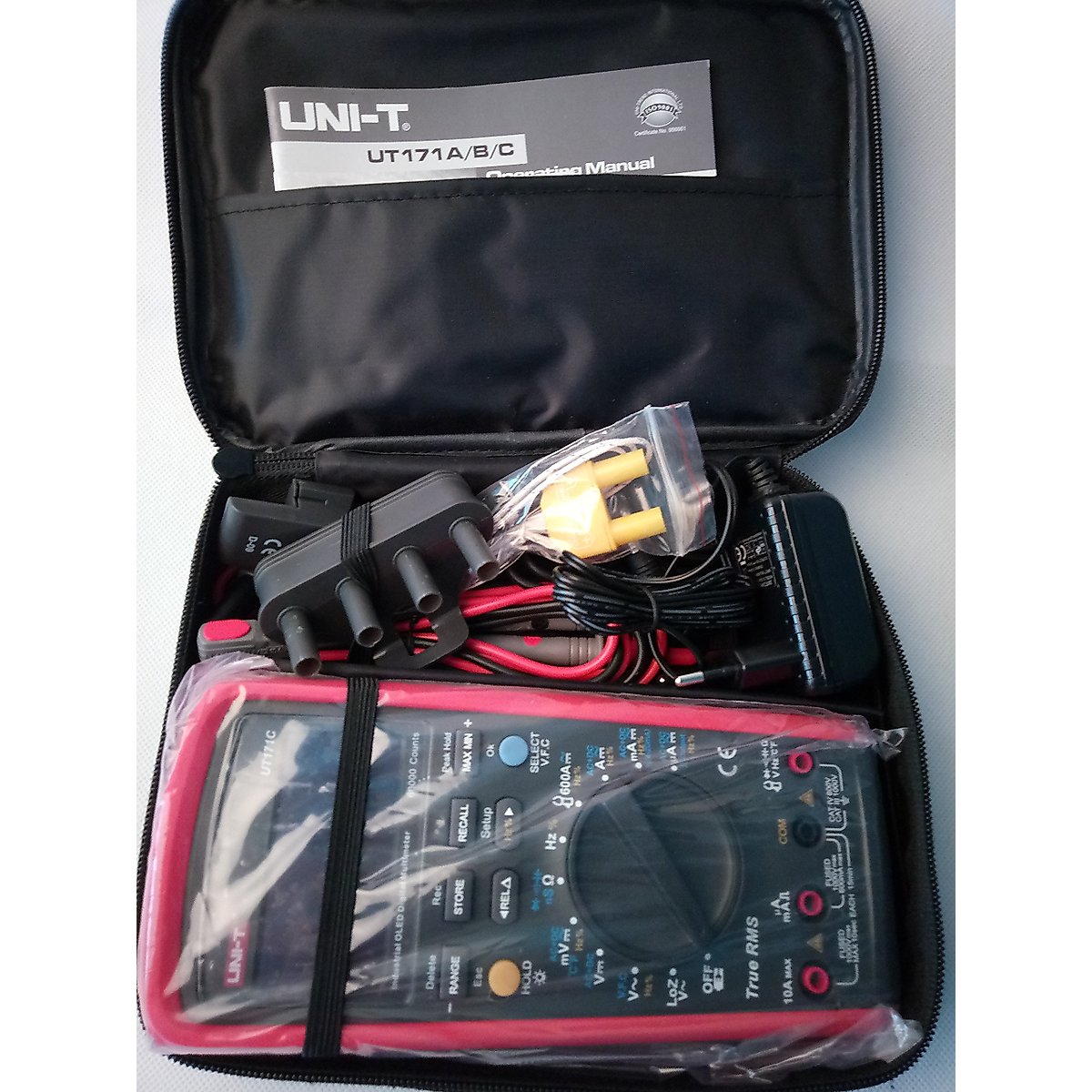 UNI-T Industrial Digital Multimeters UT171C OLED Counts 60000(EBTN) DC Voltage(V) AC Voltage(V) DC Current(A) AC Current(A) Resistance(Ω) Admittanc(S) Capacitance(F) Frequency(Hz) Temperature(°C)