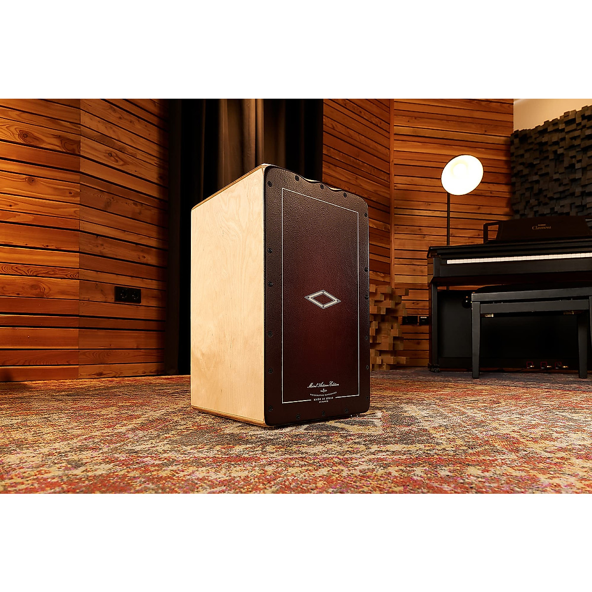 Meinl Artisan String Cajon with Dark Red Burst Frontplate / Baltic Birch Body - MADE IN SPAIN - Soleá Line, 2-YEAR WARRANTY (AESLRB)