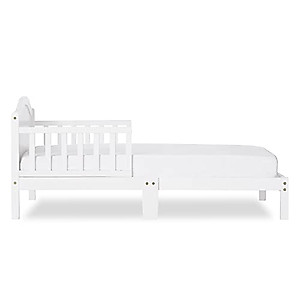 Dream On Me Sydney Toddler Bed in White, Greenguard Gold Certified, JPMA Certified, Low To Floor Design, Non-Toxic Finish, Safety Rails, Made Of Pinewood