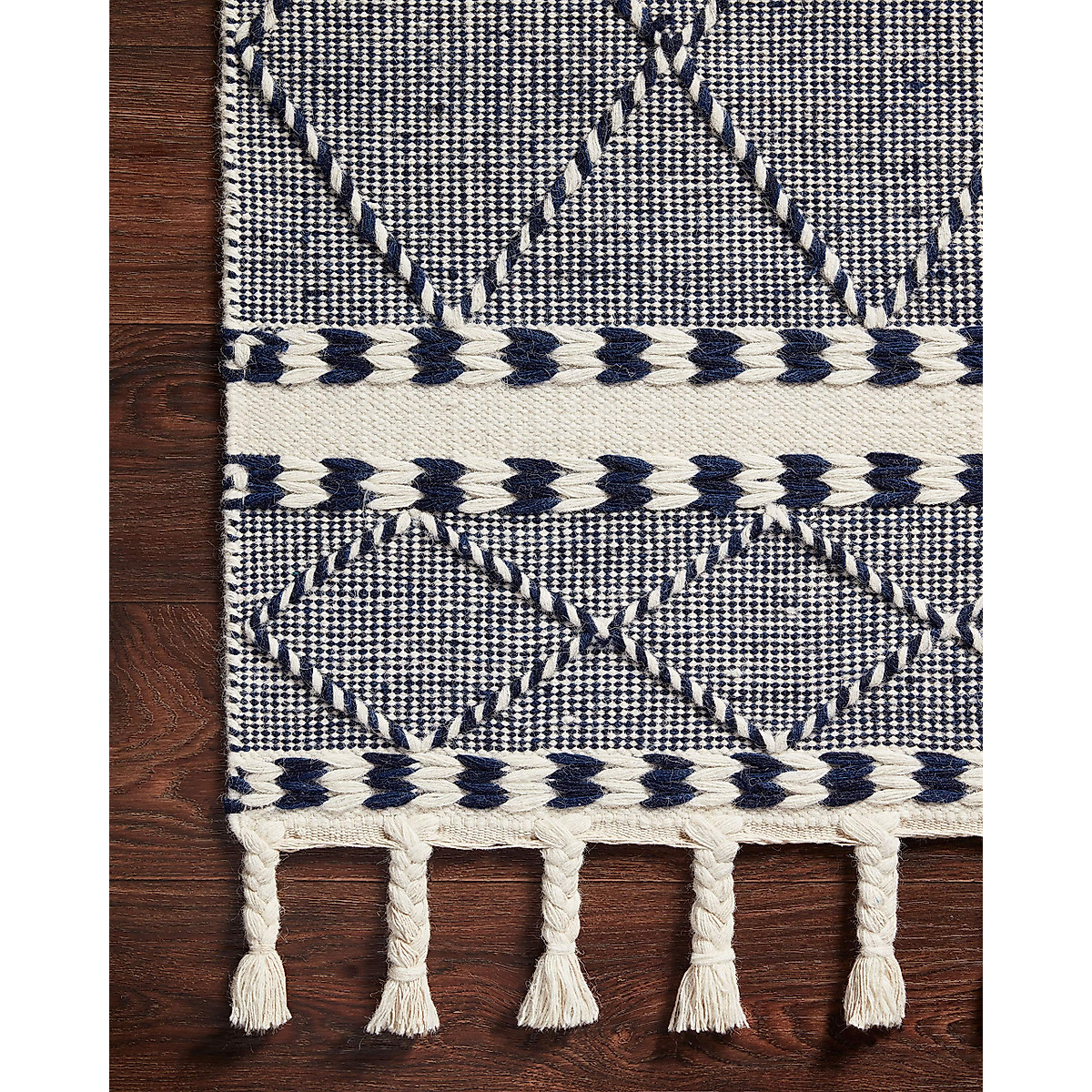 Loloi II Sawyer Collection SAW-02 Navy 18" x 18" Sample Sample Rug