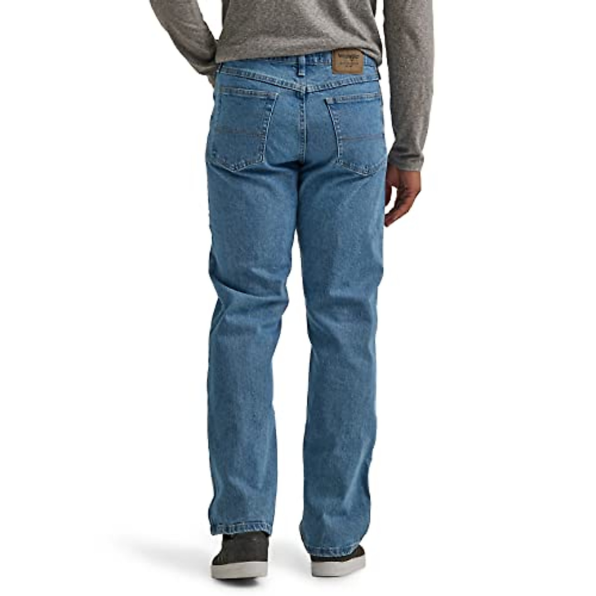 Wrangler Authentics Men's Classic 5-Pocket Relaxed Fit Flex Jean Light Stonewash Flex 40W x 32L