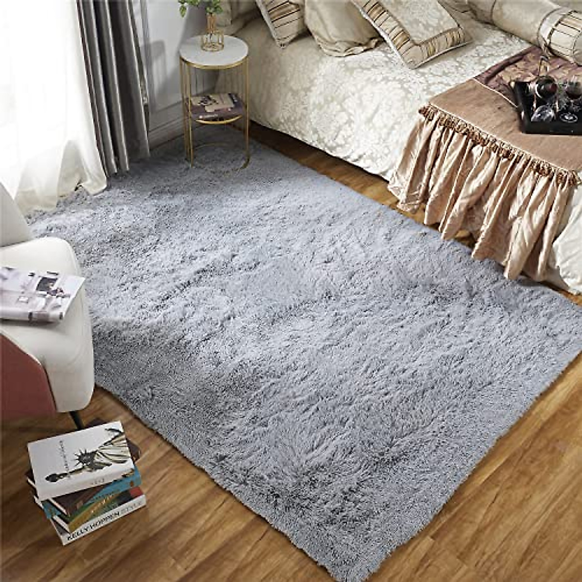 Area Rugs for Bedroom Living Room, 5ft x 7ft Light Gray Fluffy Carpet for Teens Room, Shaggy Throw Rug Clearance for Nursery Room, Fuzzy Plush Rug for Dorm