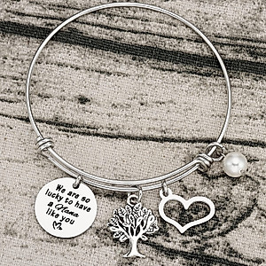 AHAETH Nana Gifts for Bracelet Women Best Gift for a Nana Jewelry Nana Charm Bracelets Presents Nana Bracelet