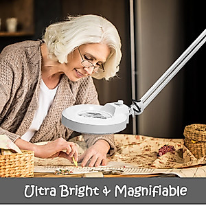 Innqoo LED Floor Lamp, LED Esthetician Light, Magnifying Glass with Light, Lighted Magnifier for Reading, Crafts & Pro Tasks, Adjustable & Dimmable