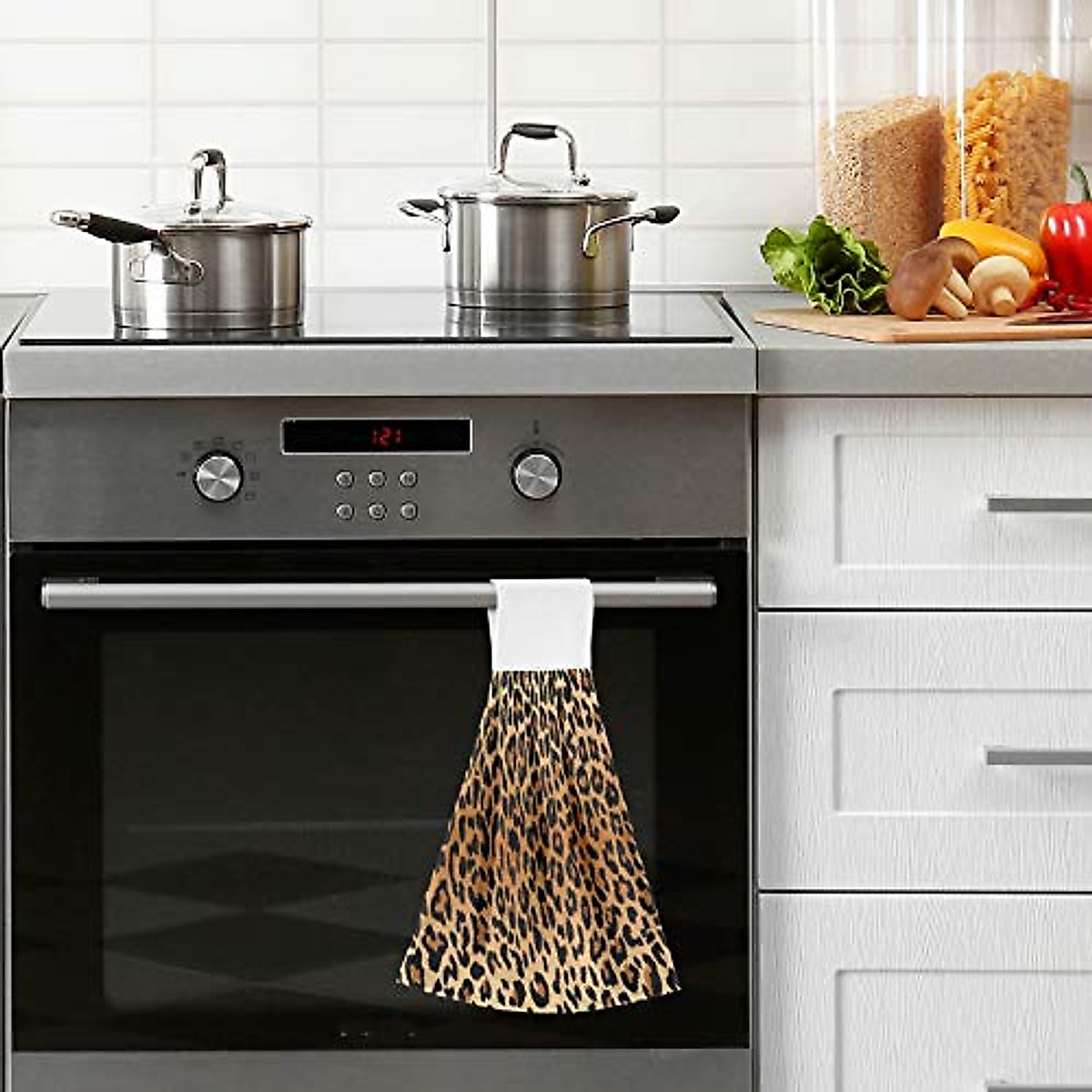 STAYTOP Fashion Colorful Leopard Animal Print Hand Towels Set of 2, Soft and Fast Absorbent Hanging Towels or Magic Stickers with Hanging Loops for Kitchen, Bathroom 12x17In