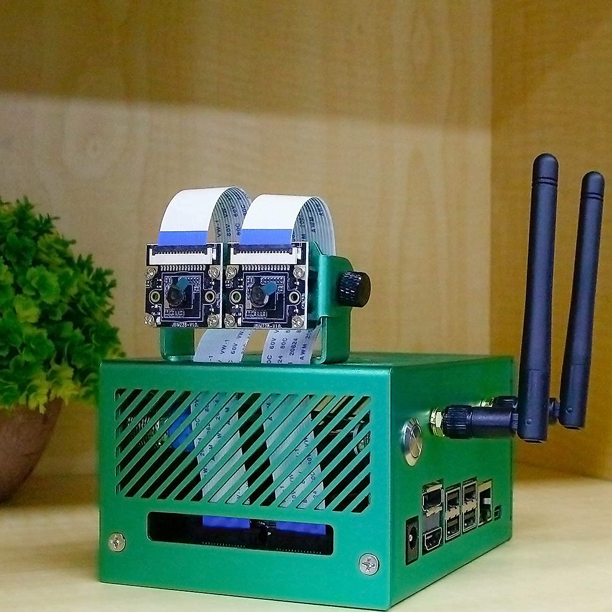 Yahboom Jetson Nano Aluminum Alloy Case Compatible with Orin Nano Orin NX Xavier NX, Metal Case with Cooling Fan Reasonable Design Bright Green Metal for Superior Heat Dissipation