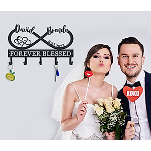 Personalized Key Holder for Wall | Personalized Key Hanger with Family Name | Metal Key Hook | Key Rack| Hooks Rack Kitchen | Custom Key Hanger for Front Door | Kitchen and Home |