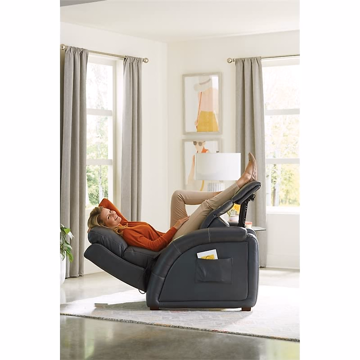 Catnapper Decompress Power Zero Gravity Recliner in Gray Leather