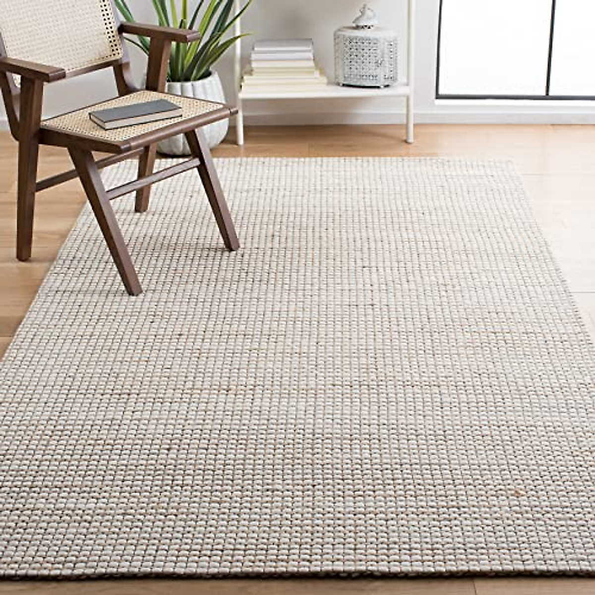 SAFAVIEH Natural Fiber Collection Area Rug - 9' x 12', Natural & Ivory, Handmade Farmhouse Jute & Wool, Ideal for High Traffic Areas in Living Room, Bedroom (NFB553A)