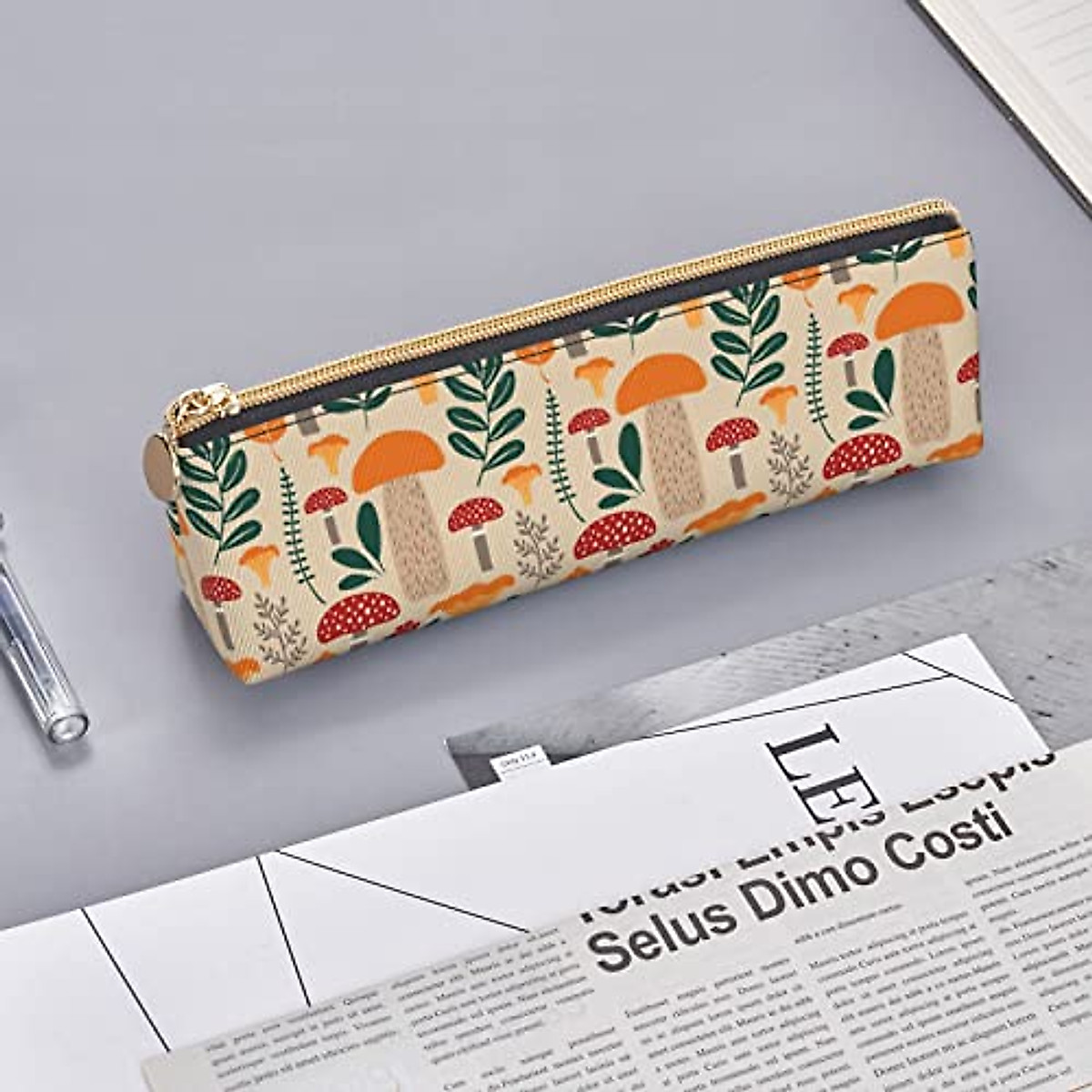 Cute Mushroom Pattern Pencil Case Leather Portable Pen Bag Pencil Pouch Students Stationery Organizer For Girls Teen
