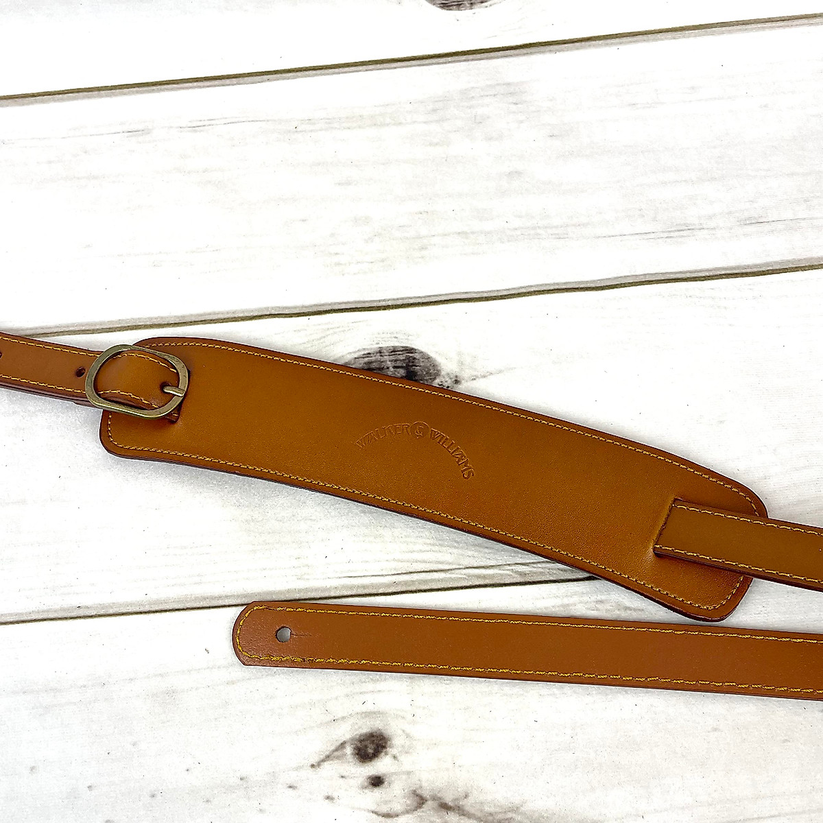 Walker And Williams C-18-VBRN Vintage Brown Premium Grain Leather Slash Guitar Strap With Deluxe Soft Suede Pad For Acoustic, Electric, And Bass Guitars