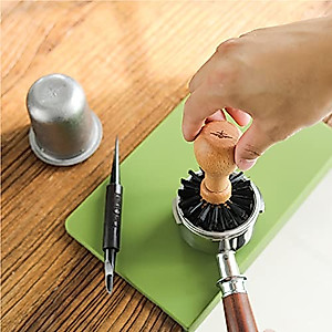 MHW-3BOMBER Coffee Portafilter Cleaning Brush Espresso Machine Portafilter Brush Speacial for 58mm Portafilter Professional Barista Cleaning Tools Effectively Cleaning B5341
