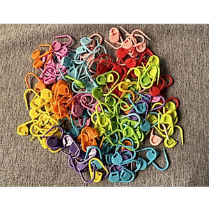 CGHJPQ 150 Pieces Knitting Crochet Locking Stitch Markers Stitch Needle Clip Counter 10 Colors (Color Ship Randomly)