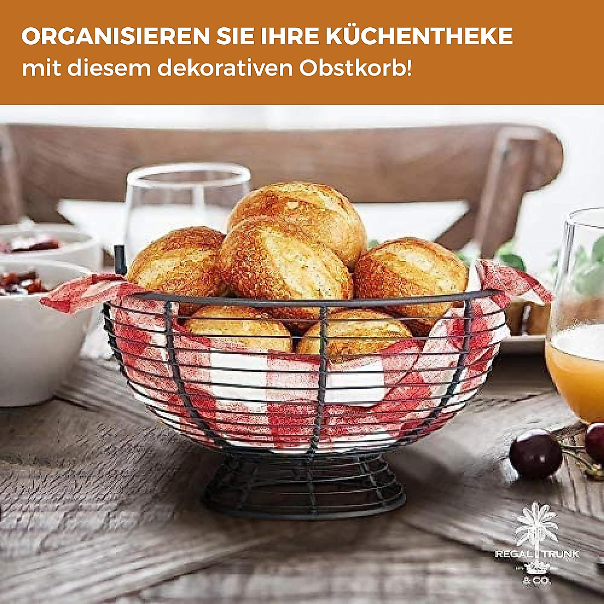 REGAL TRUNK & CO. Large Fruit Basket With Banana Hanger for Kitchen, Rustic French Farmhouse Fruit Bowl with Banana Holder Tree, Removable Banana Holder Fruit Basket, Ideal for Fruit and Vegetables