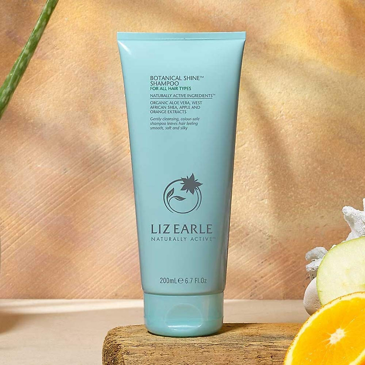 Liz Earle Botanical Shine Shampoo (For All Hair Types) 200ml by Liz Earle