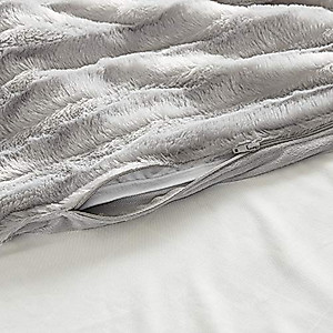 Beautyrest Duke Weighted Adult, Faux Fur, Glass Beads Filling, and Removable Cover Calming Heavy Blankets, 60x70-12lbs, Grey