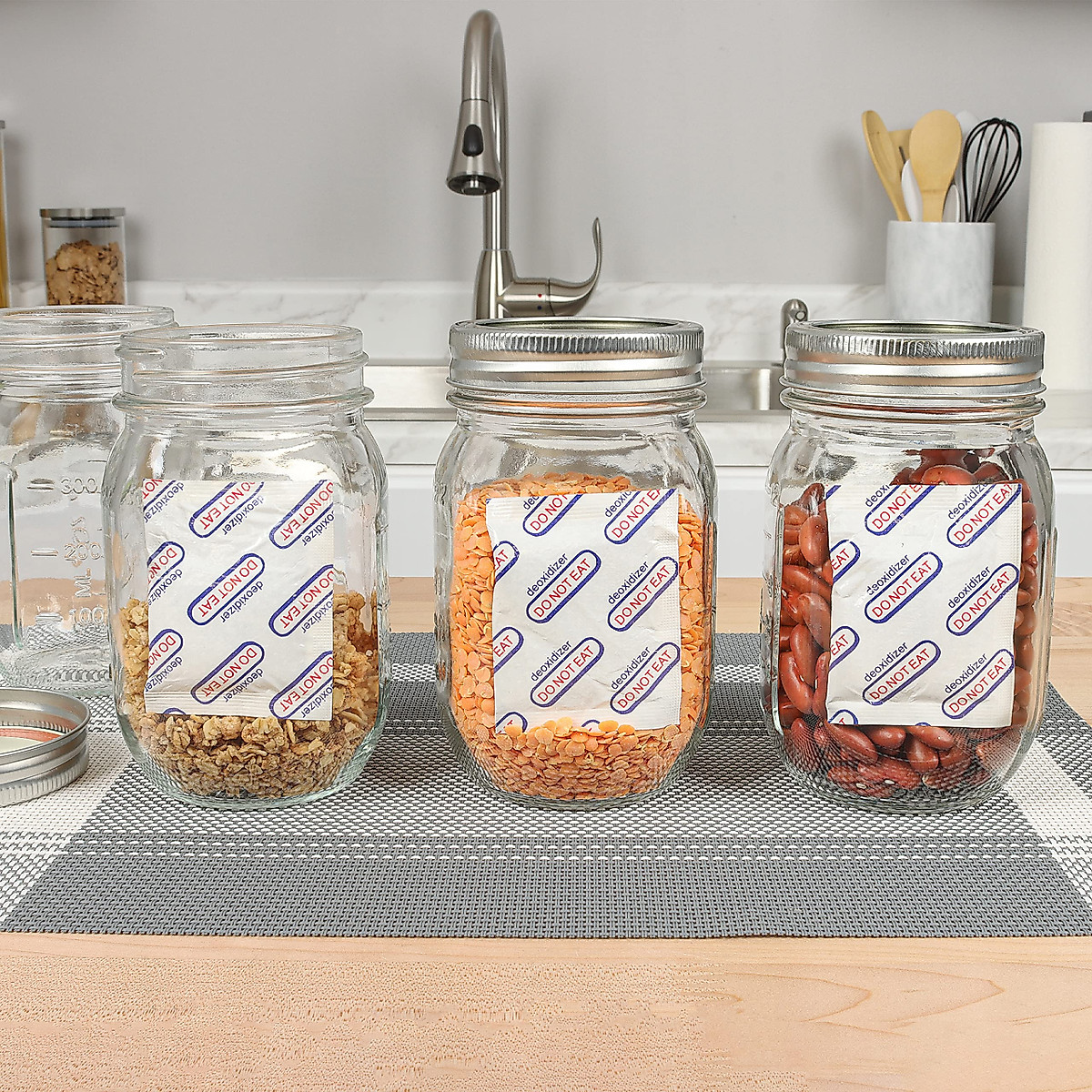 Food Grade Oxygen Absorbers for Food Storage - 80 Packets - 300cc each - O2 Absorbers Food Grade Long Term Food Storage and Survival Food Storage - Food Grade Oxygen Absorber - Use with Mylar bags etc