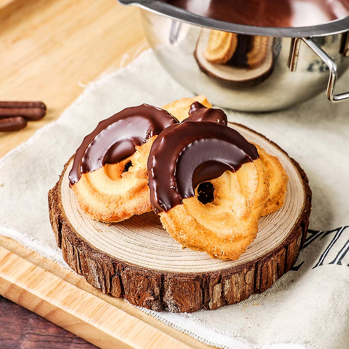 Stainless Steel Double Boiler Pot Chocolate Melting Pot for Melting Chocolate, Butter, Cheese, Candle and Wax Making Kit Double Spouts with Capacity of 400ml