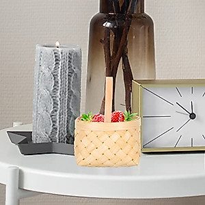 LUOZZY 6pcs Mini Woven Basket with Wooden Handles Small Candy Baskets Party Treats Baskets Party Favors, 6.5 * 7 * 9.5