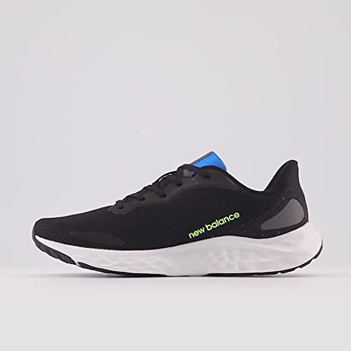 New Balance Men's Fresh Foam Arishi V4 Running Shoe, Black/Pixel Green/Cobalt, 7.5 X-Wide