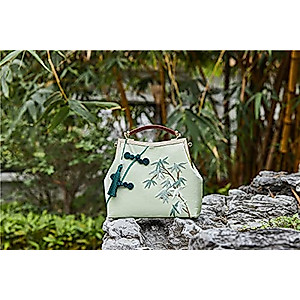 Women Chinese Classical Bamboo Embroidery Purse Vintage Embroidery Clutch Handag with Tassel and Pendant