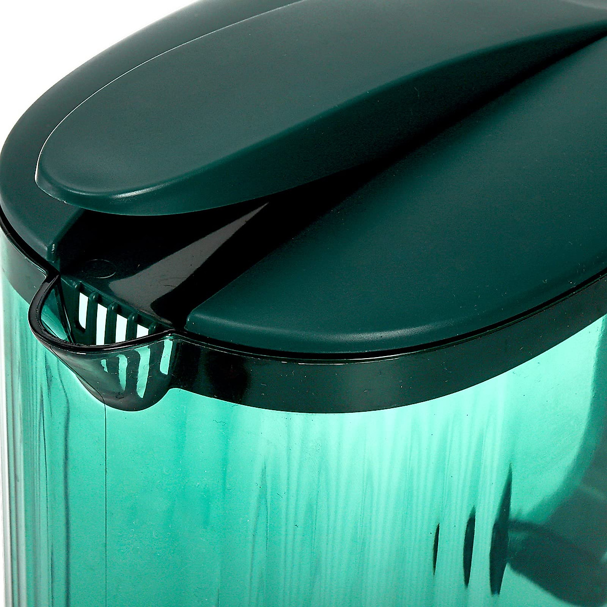 Peohud 70 Oz Water Pitcher, Plastic Pitcher with Lid and 4 Cups, Iced Tea Pitcher Water Jug for Juice, Milk, Lemonade, Cold or Hot Beverages, BPA-Free