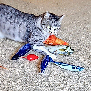 Youngever 7 Cat Toys Assortment with 5 Refillable Catnip Fish Cat Toys and 2 Catnip Fur Mouse Cat Toys, Extra Catnip for Refill, for Cat, Puppy, Kitty, Kitten, Ferret, Rabbit