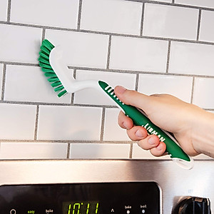 Libman Scrub Brush Kit – Three Different Durable Brushes for Grout, Tile, Bathroom, Kitchen. Easy to Handle, Strong Fibers for Tough Messes – Family Made in the USA, Unisex Lot 2406