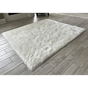 LAMBZY Super Soft Fluffy Faux Fur Sheepskin Rug for Bedroom Floor Sofa Living Room High-Density Plush Shaggy Carpet Sofa Cover Bedside Square Rug (8', White)