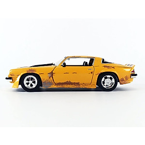 Transformers 1:24 1977 Chevy Camaro Bumblebee Die-cast Car with Coin, Toys for Kids and Adults