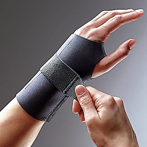 FUTURO Compression Stabilizing Wrist Brace, Left Hand, S/M