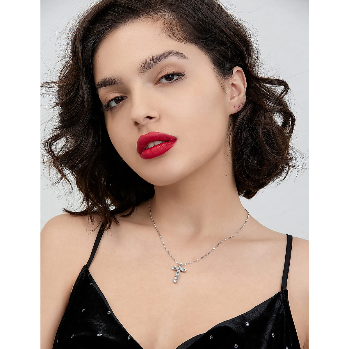 CannyCat Moissanite Cross Pendant Necklace for Women 4.0 mm 27 pieces 2.3 CTTW D-E-F color VVS Moissanite Diamond Cross Necklaces Platinum Plated Sterling Silver 16+2” Chain Anniversary Womens Gift