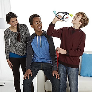 Hasbro Gaming Bop-It! Board Game