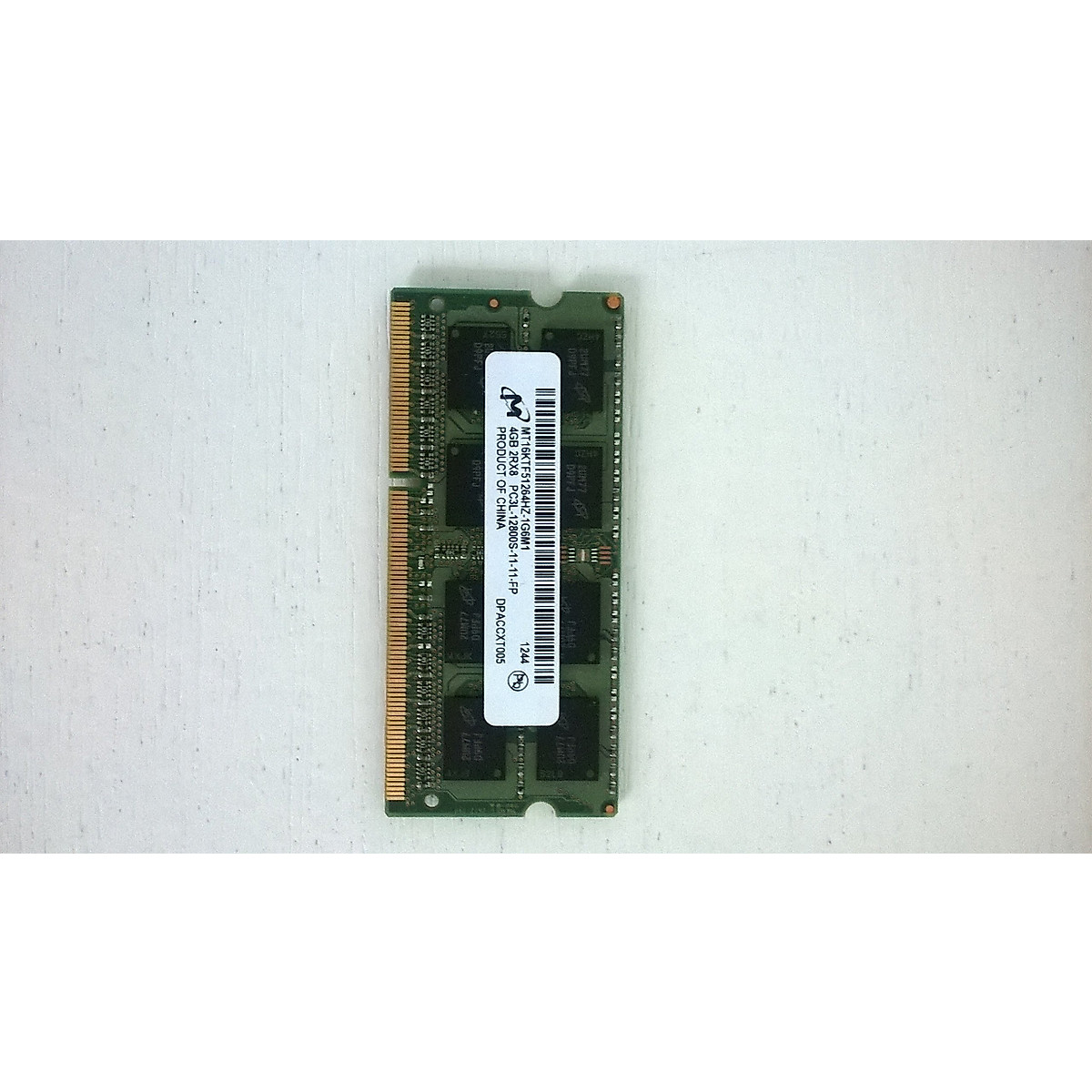 Micron 4GB PC3-12800 DDR3-1600 1600MHz Laptop Memory Ram MT16KTF51264HZ-1G6M1 637233-652