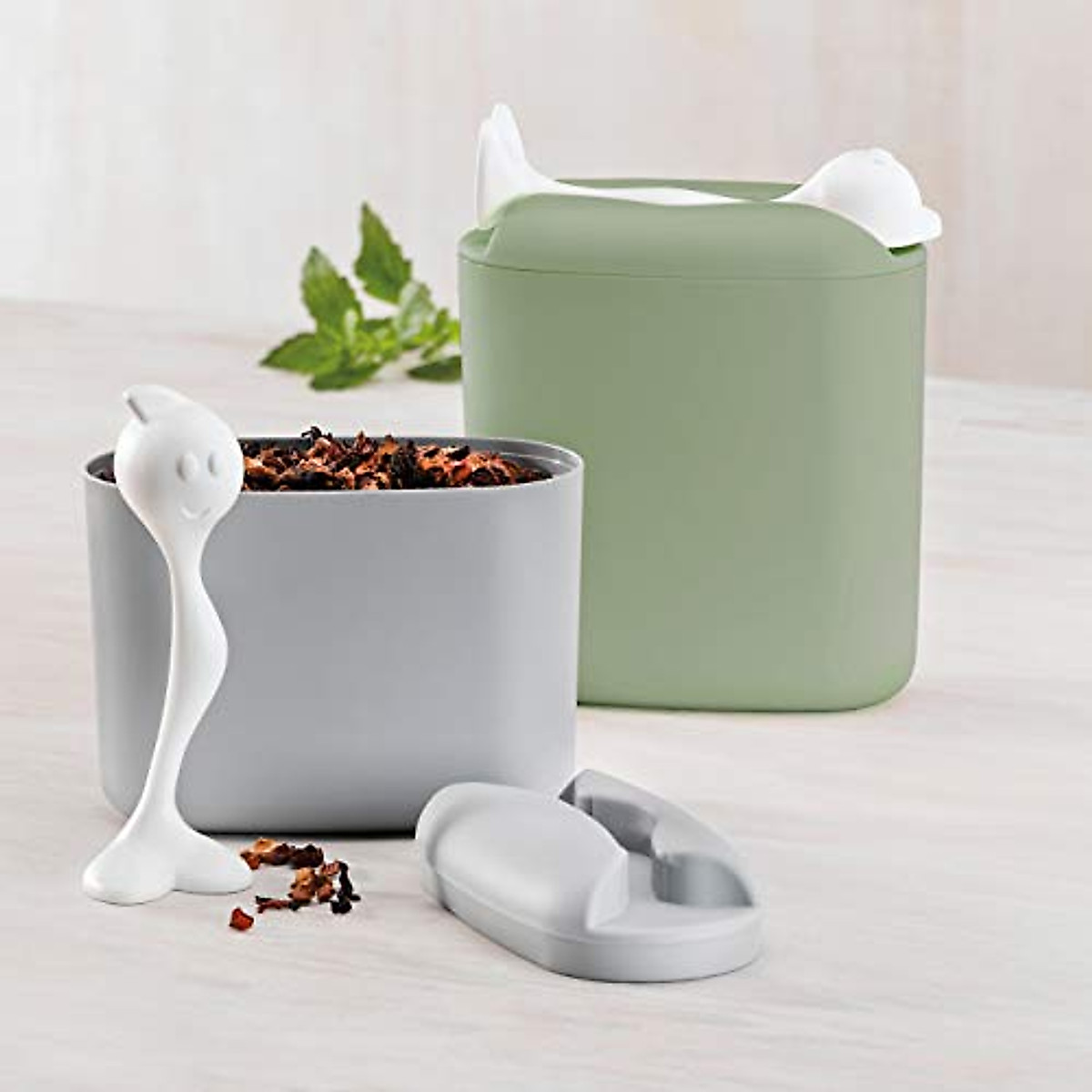 Hot Stuff Coffee Storage Container with Scoop